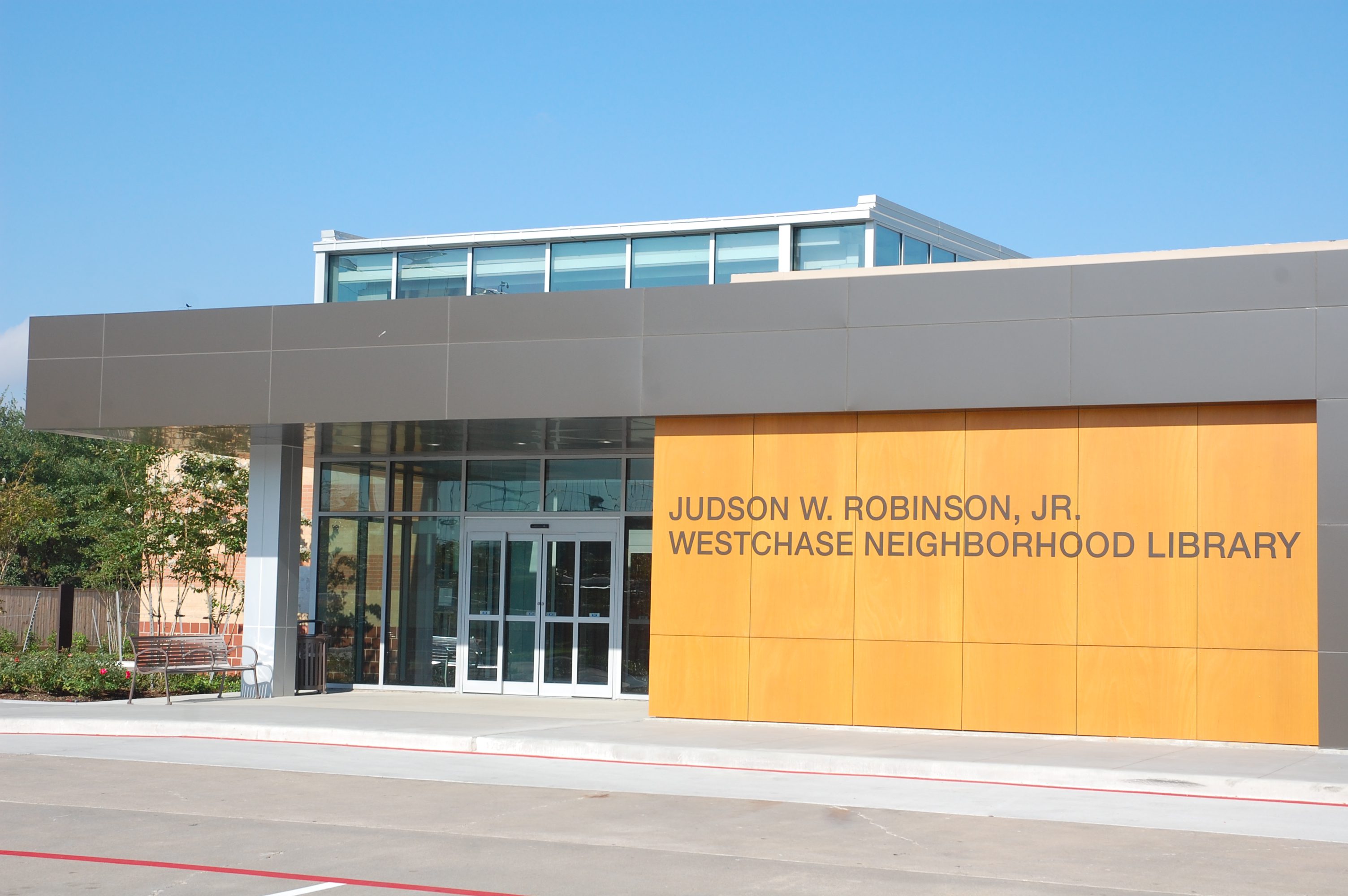 Robinson Westchase Neighborhood Library reopens with new features ...